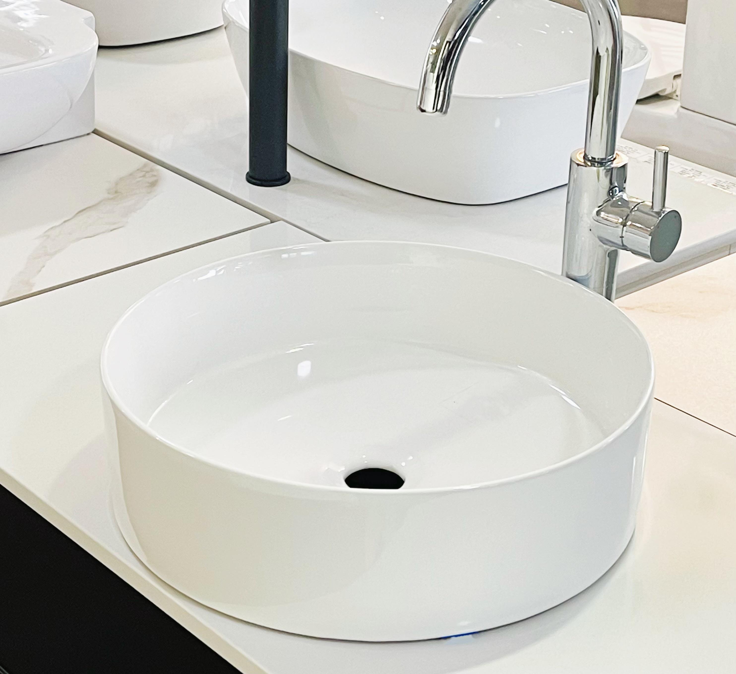 Counter Top/ Sit on Top Ceramic Basin / Vessel K466